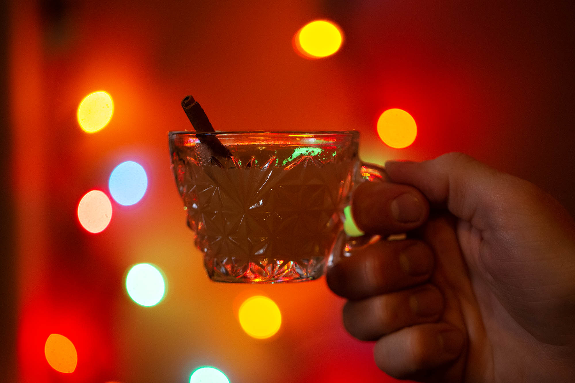 The Home Bartender: Holiday Entertaining - Bartender Atlas